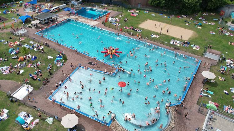 Freibad-Saison in Quickborn und Ellerau: Was man 2026 wissen muss
