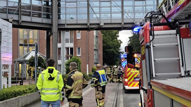 Schmorgeruch im Fahrstuhl: Feuerwehreinsatz im Pius-Stift