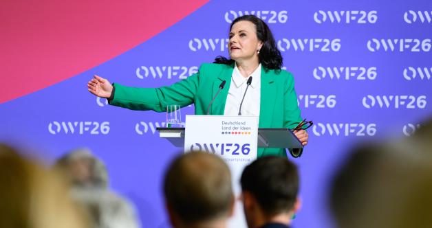 Meyer Werft: Milliarden-Auftrag sichert Nordsee-Zukunft